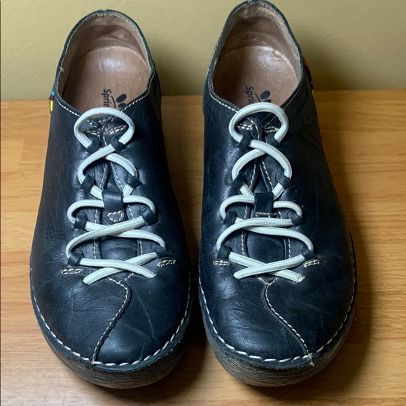 Spring Step | Shoes | Spring Step Black Crinkle Leather Carhop Boho ...